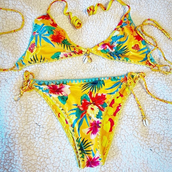 banana moon | Swim | Banana Moon Swim Top And Bottom | Poshmark